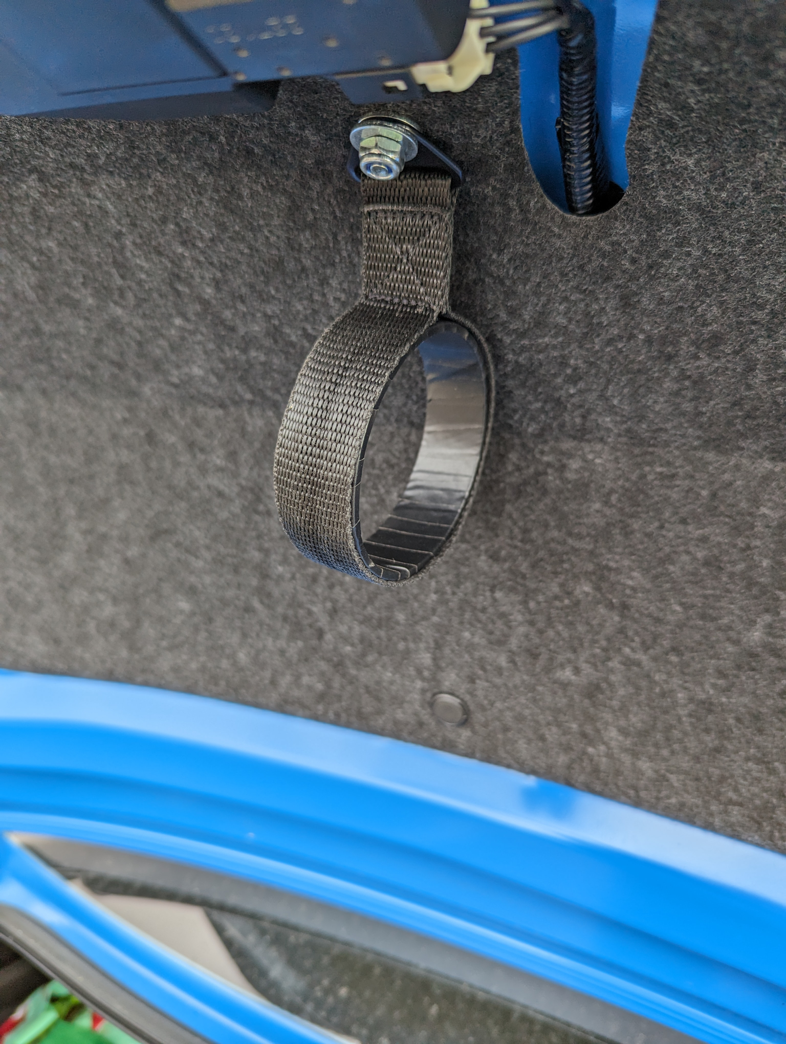 GR86 - Boot closing strap - saving dirty hands and paint marks. | Page ...