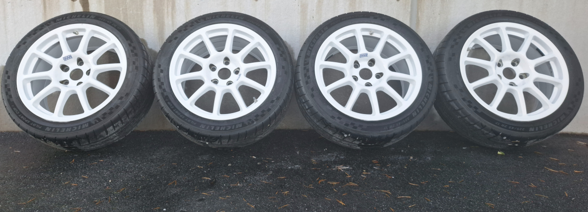 Sold - Braid Fullrace A 17x8 et45 with or without 225/40 Cup 2 - EU ...