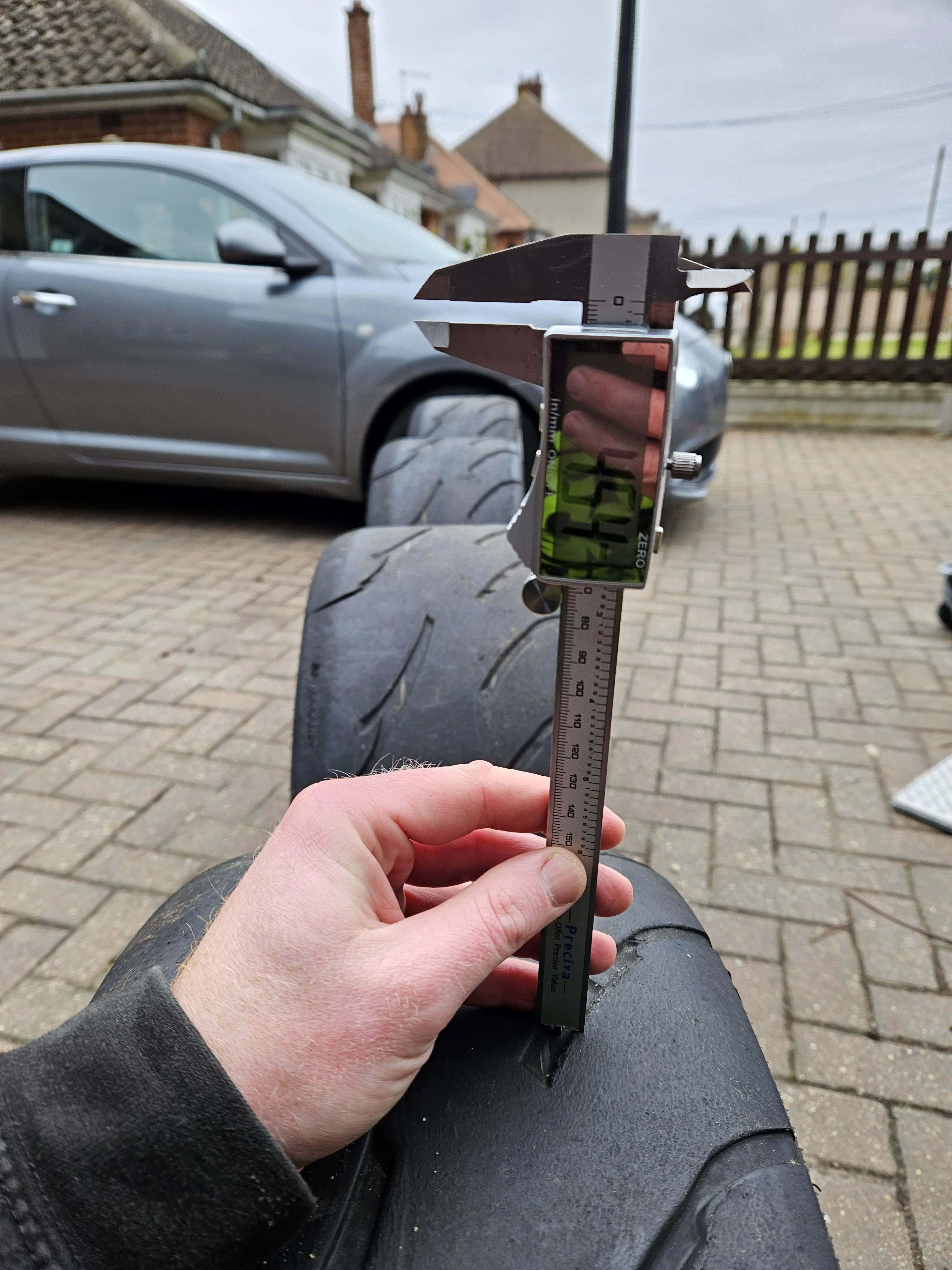 Expired - Braid Fullrace A wheels with nearly new AR1s + extra part ...