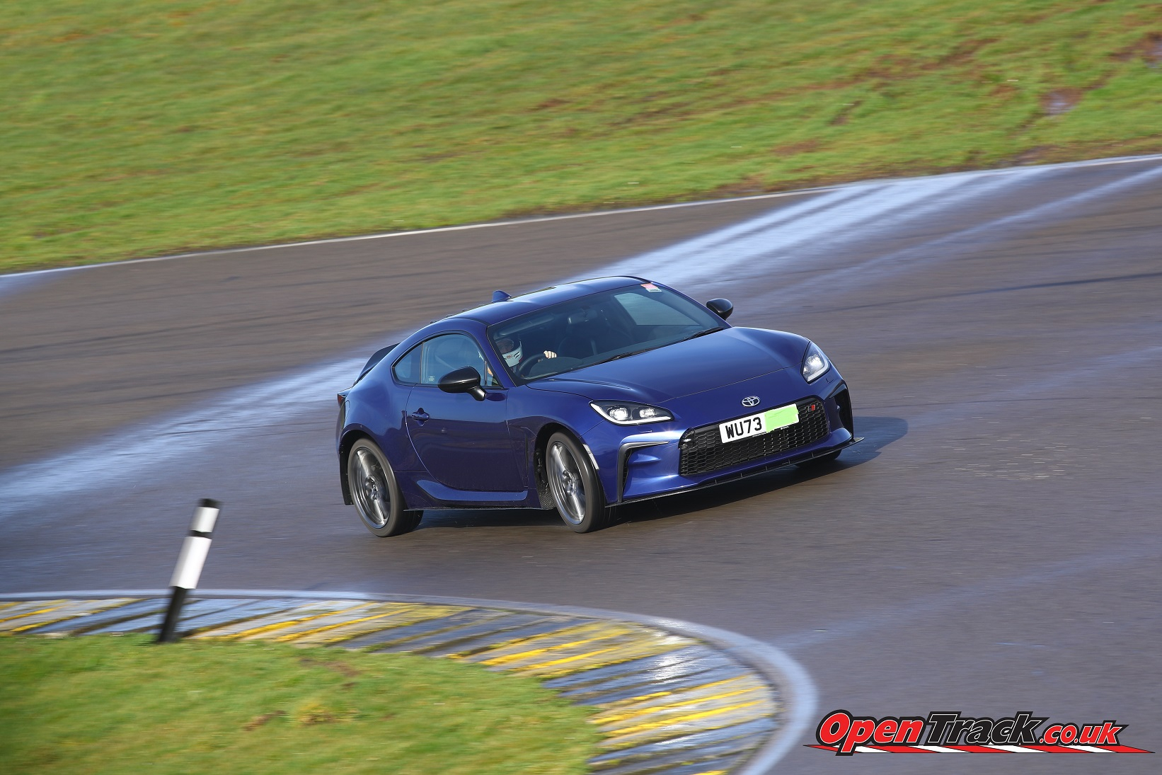 GR86 - Sapphire Blue in Norfolk | Page 5 | Toyota GR Forum for owners ...