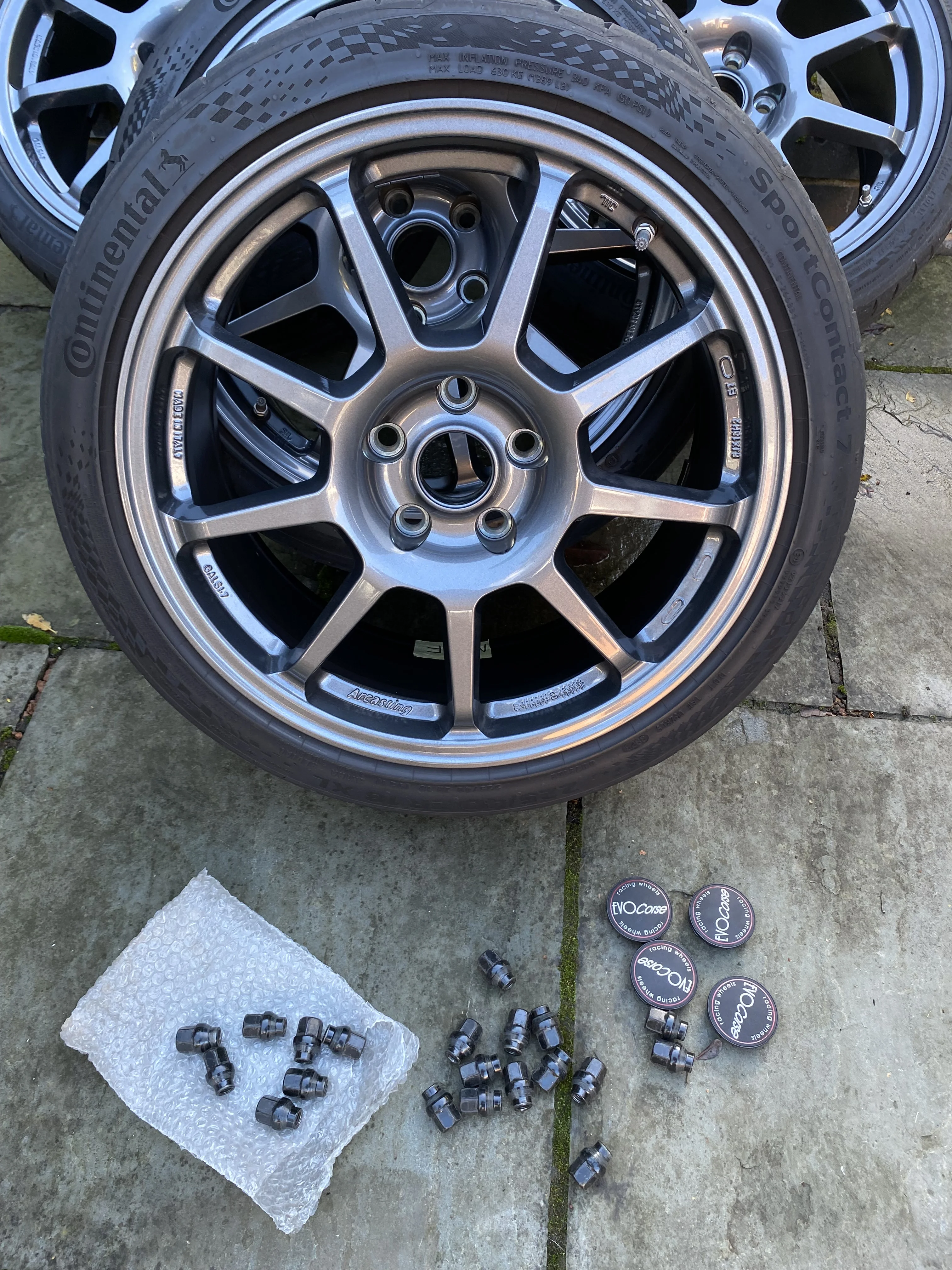 Sold - Evo Corse ZAR Anthracite alloy wheels and Continental sport ...