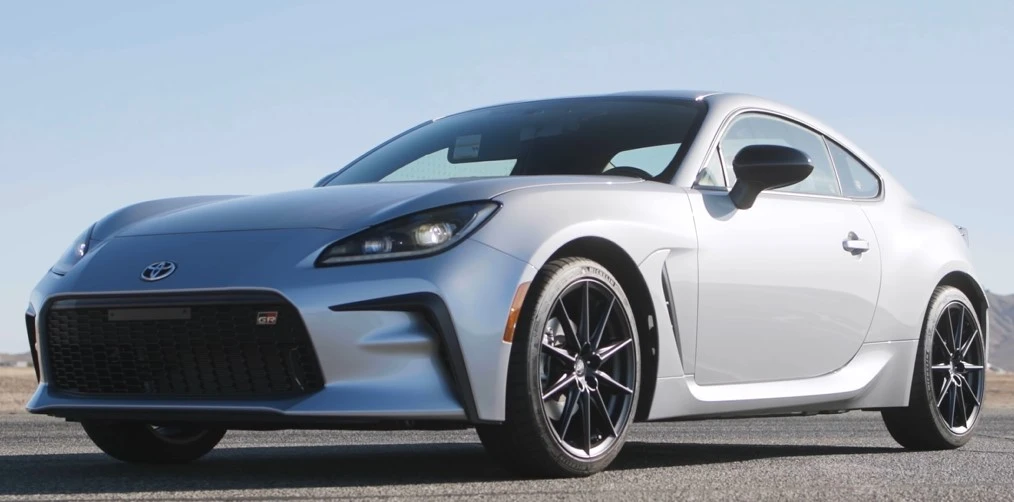 GR86 - A request for photos of Ice Silver | Page 2 | Toyota GR Forum ...