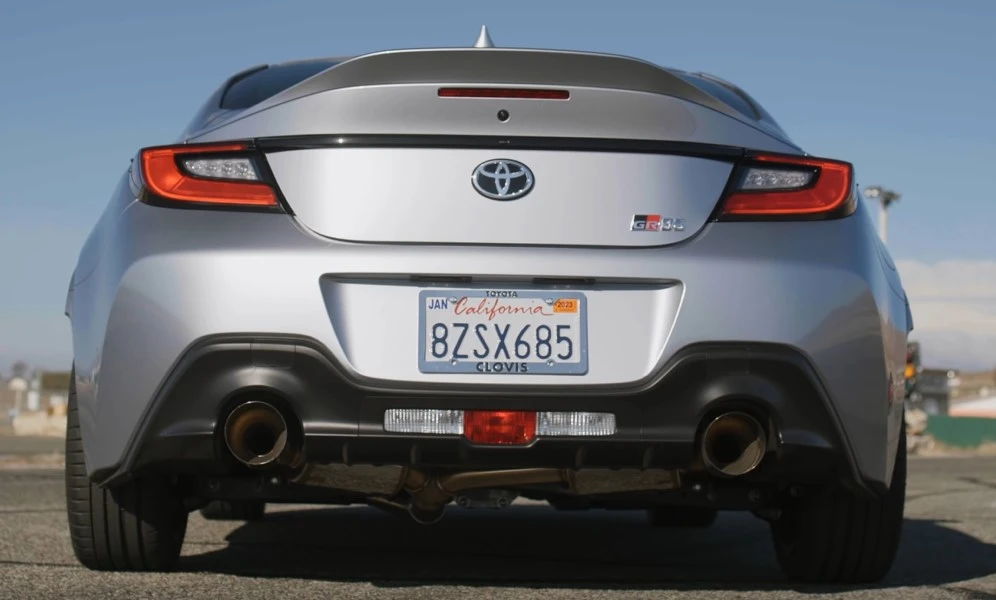 GR86 - A request for photos of Ice Silver | Page 2 | Toyota GR Forum ...